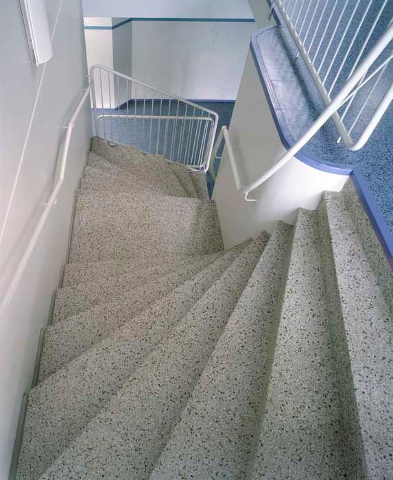 Rudus portaat – mukanasi joka askeleella | Rudus Oy